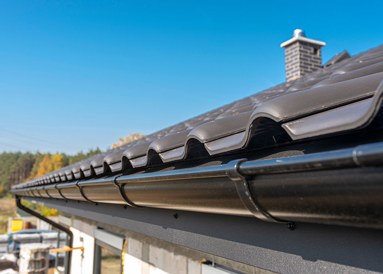 Windows Plus Gutters Inc.: Home Page